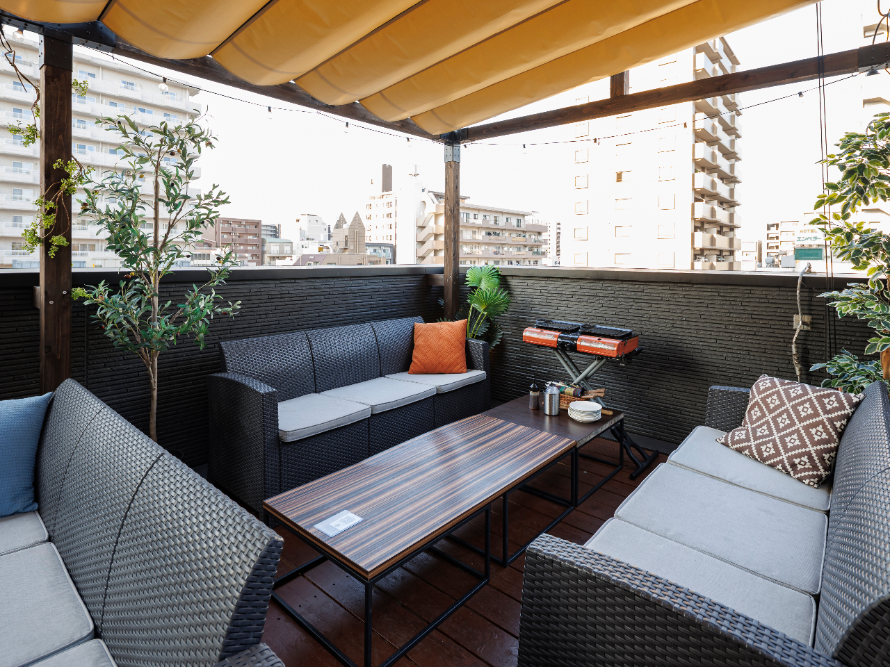 【平日限定1000円引き】贅沢地中海BBQ&ビアガーデン2H飲み放題付 6000円→5000円《9月》/ビアガーデン&MIRAI TOWERビュー URBAN 栄駅店 - じゃらん遊び体験